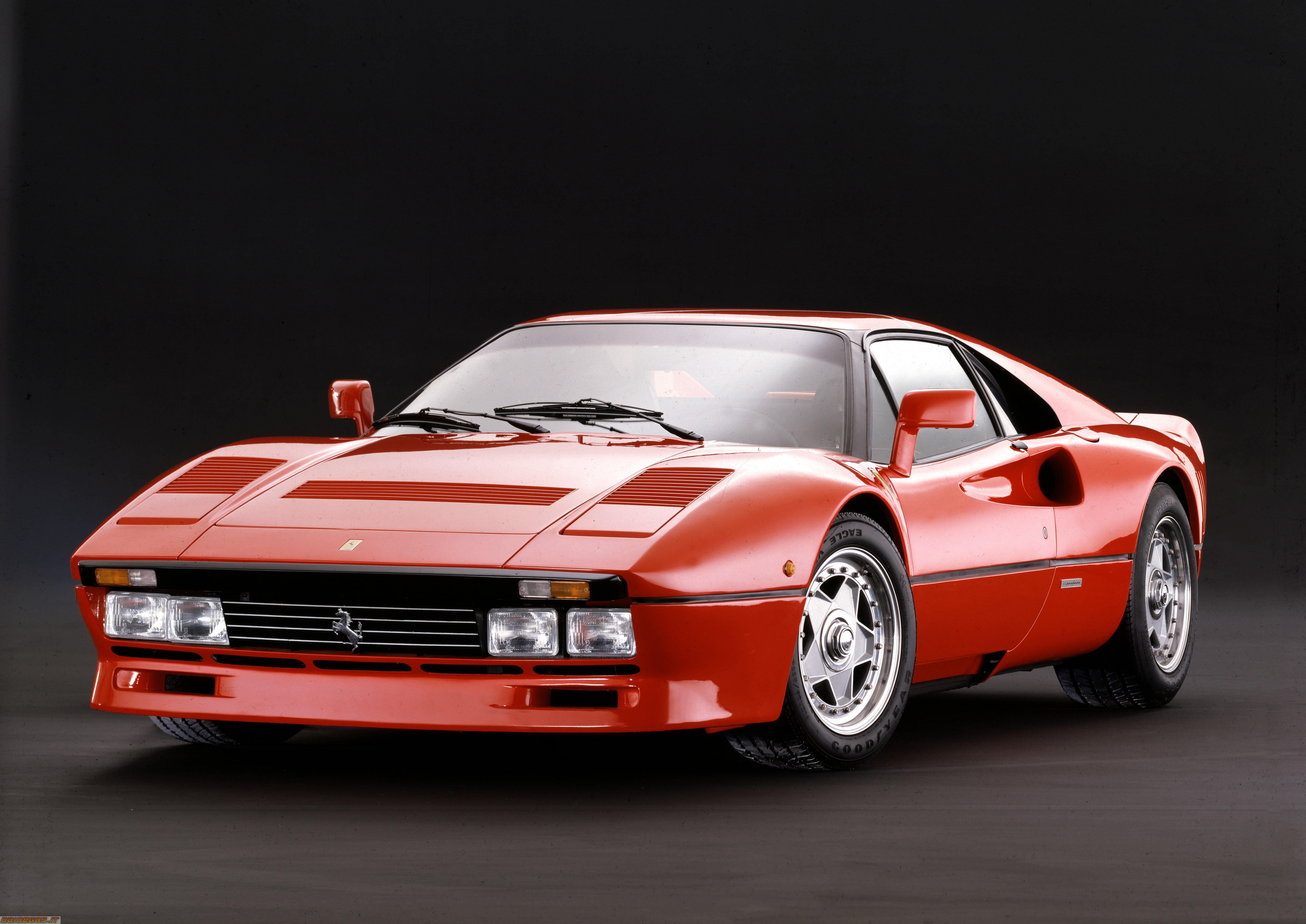 FERRARI 288 GTO Review And Photos